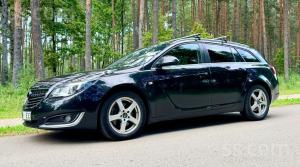 Black Opel Insignia 2014 in Riga, with an engine capacity of 2.00 L and mileage of 317 thousand km for 4000 €, photo 3 on AUTOMOTO.COM.LV