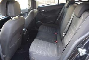 Black Opel Insignia 2014 in Vilnius, with an engine capacity of 1.96 L and mileage of 241 thousand km for 4750 €, photo 11 on AUTOMOTO.COM.LV