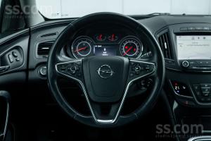 Black Opel Insignia 2014 in Jelgava, with an engine capacity of 2.00 L and mileage of 304 thousand km for 4900 €, photo 11 on AUTOMOTO.COM.LV