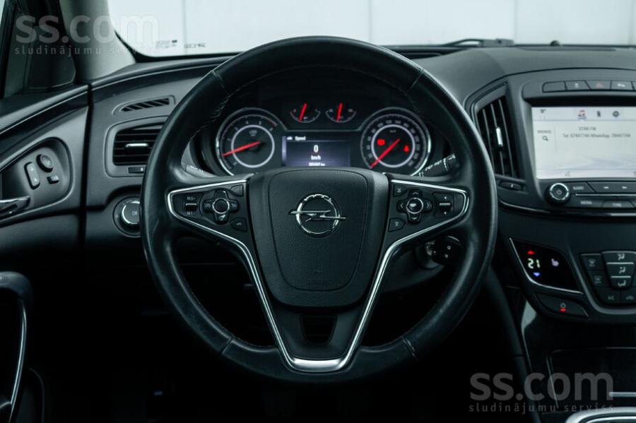 Black Opel Insignia 2014 in Jelgava, with an engine capacity of 2.00 L and mileage of 304 thousand km for 4900 €, photo 11 on AUTOMOTO.COM.LV