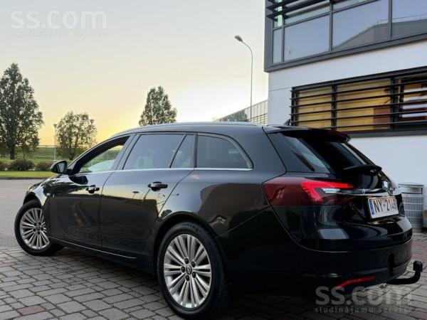 Черный Опель Инсигния 2014 в Даугавпилс, объемом двигателя 2.00 л и пробегом 315 тыс. км за 4500 €, фото 8 на AUTOMOTO.COM.LV