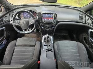 Melns Opel Insignia 2014 Rīga, ar dzinēja tilpumu 2.00 L un nobraukumu 265 tūkst. km par 3700 €, foto 9 vietnē AUTOMOTO.COM.LV