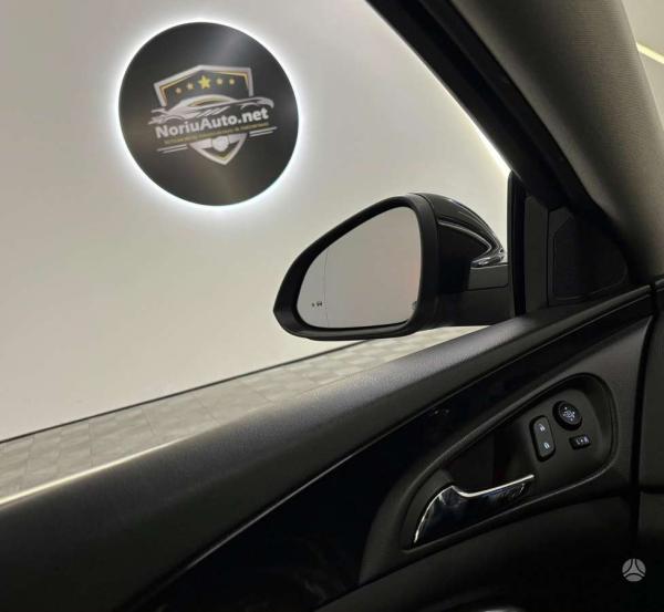 Black Opel Insignia 2014 in Marijampole, with an engine capacity of 1.96 L and mileage of 280 thousand km for 6250 €, photo 5 on AUTOMOTO.COM.LV