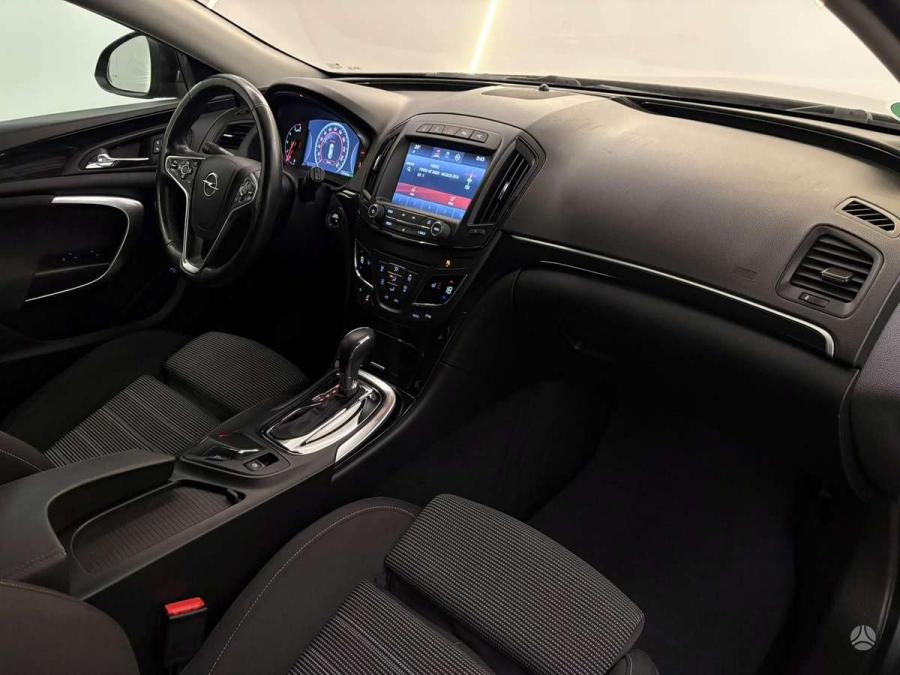 Melns Opel Insignia 2014 Marijampole, ar dzinēja tilpumu 1.96 L un nobraukumu 280 tūkst. km par 6250 €, foto 12 vietnē AUTOMOTO.COM.LV