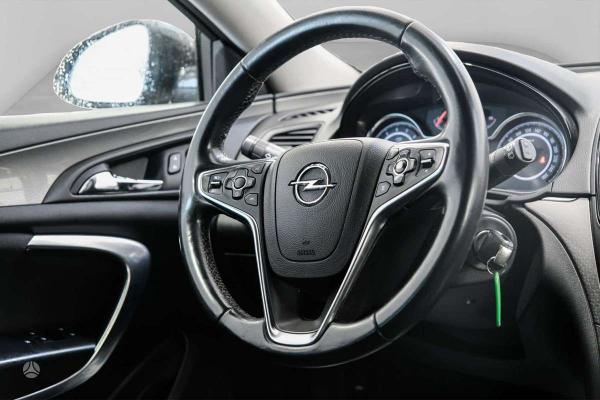 Melns Opel Insignia 2014 Kauņa, ar dzinēja tilpumu 2.00 L un nobraukumu 286 tūkst. km par 5490 €, foto 7 vietnē AUTOMOTO.COM.LV