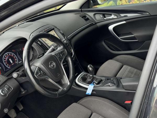 Melns Opel Insignia 2014 Viļņa, ar dzinēja tilpumu 1.96 L un nobraukumu 213 tūkst. km par 5800 €, foto 6 vietnē AUTOMOTO.COM.LV