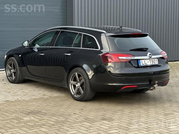 Melns Opel Insignia 2014 Talsi, ar dzinēja tilpumu 2.00 L un nobraukumu 282 tūkst. km par 4970 €, foto 5 vietnē AUTOMOTO.COM.LV