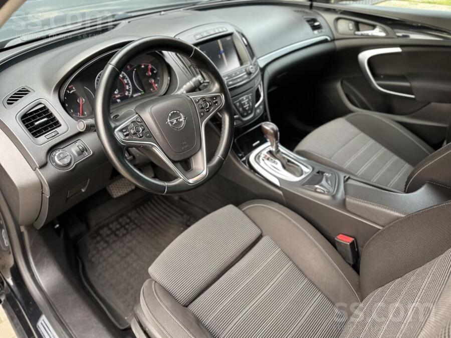 Melns Opel Insignia 2014 Talsi, ar dzinēja tilpumu 2.00 L un nobraukumu 282 tūkst. km par 4970 €, foto 9 vietnē AUTOMOTO.COM.LV