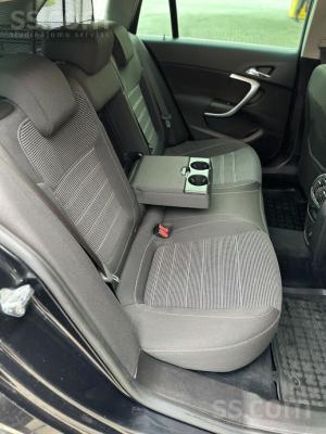 Melns Opel Insignia 2014 Talsi, ar dzinēja tilpumu 2.00 L un nobraukumu 282 tūkst. km par 4970 €, foto 19 vietnē AUTOMOTO.COM.LV