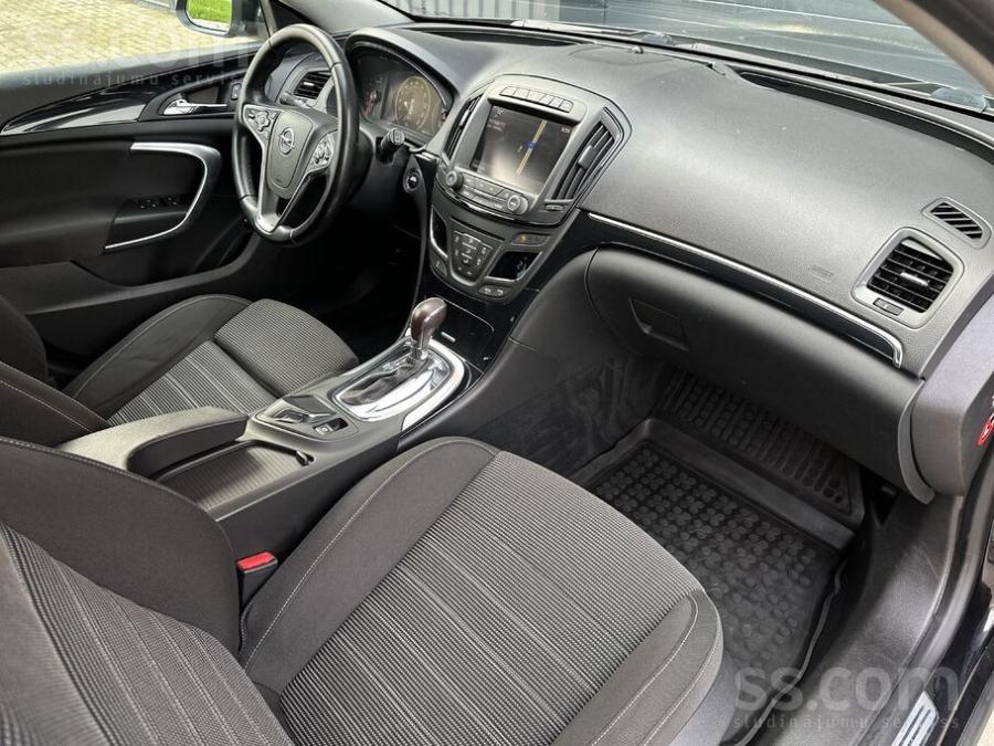 Melns Opel Insignia 2014 Talsi, ar dzinēja tilpumu 2.00 L un nobraukumu 282 tūkst. km par 4970 €, foto 20 vietnē AUTOMOTO.COM.LV