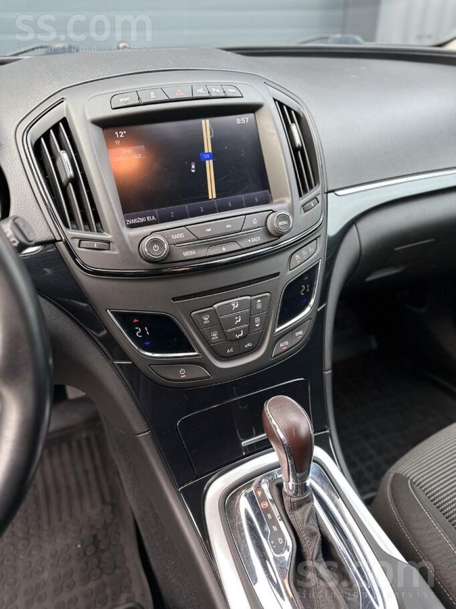 Melns Opel Insignia 2014 Talsi, ar dzinēja tilpumu 2.00 L un nobraukumu 282 tūkst. km par 4970 €, foto 25 vietnē AUTOMOTO.COM.LV