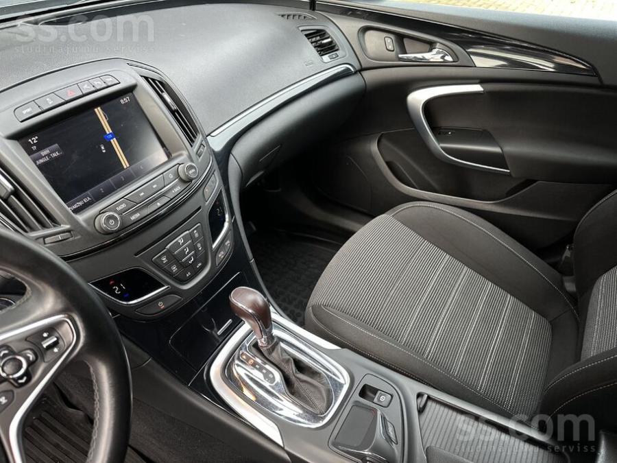 Melns Opel Insignia 2014 Talsi, ar dzinēja tilpumu 2.00 L un nobraukumu 282 tūkst. km par 4970 €, foto 26 vietnē AUTOMOTO.COM.LV