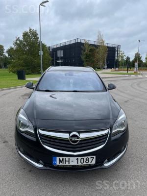 Melns Opel Insignia 2014 Cēsis, ar dzinēja tilpumu 2.00 L un nobraukumu 303 tūkst. km par 6500 €, foto 4 vietnē AUTOMOTO.COM.LV