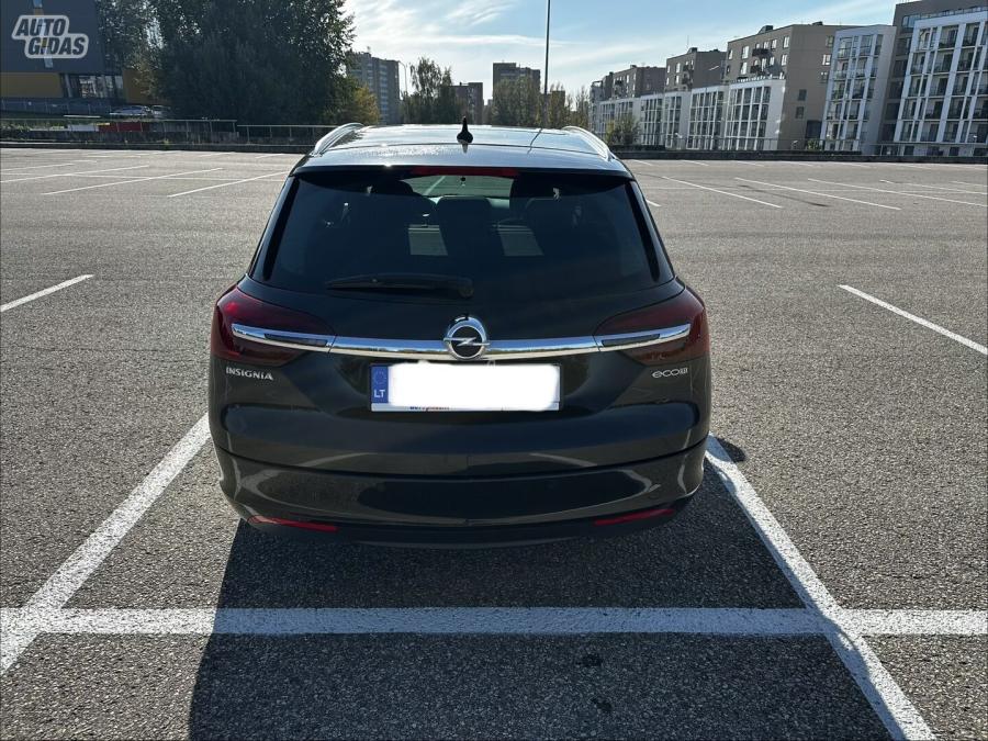 Black Opel Insignia 2014 in Vilnius, with an engine capacity of 2.00 L and mileage of 262 thousand km for 6400 €, photo 4 on AUTOMOTO.COM.LV