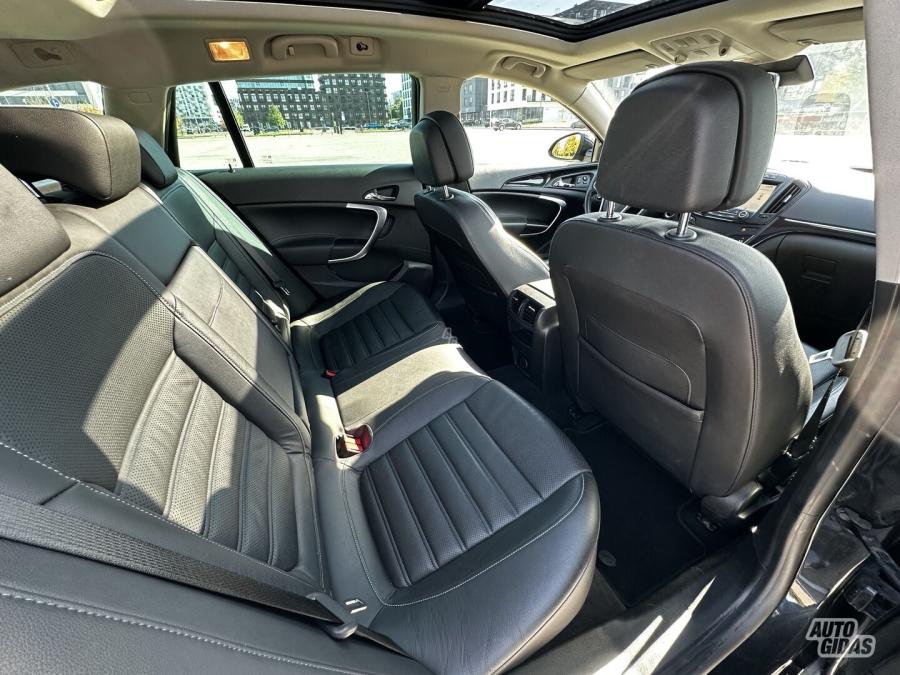 Black Opel Insignia 2014 in Vilnius, with an engine capacity of 2.00 L and mileage of 262 thousand km for 6400 €, photo 14 on AUTOMOTO.COM.LV