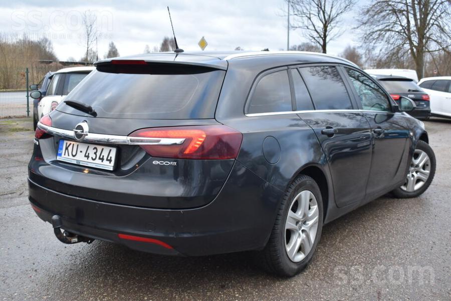 Black Opel Insignia 2015 in Kuldiga, with an engine capacity of 2.00 L and mileage of 0 thousand km for 6350 €, photo 2 on AUTOMOTO.COM.LV