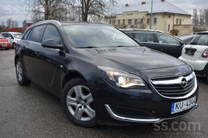 Black Opel Insignia 2015 in Kuldiga, with an engine capacity of 2.00 L and mileage of 0 thousand km for 6350 €, photo 4 on AUTOMOTO.COM.LV