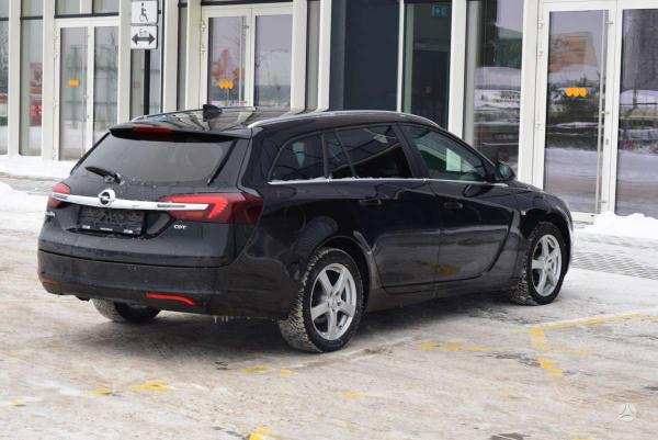 Melns Opel Insignia 2015 Viļņa, ar dzinēja tilpumu 1.60 L un nobraukumu 254 tūkst. km par 6550 €, foto 4 vietnē AUTOMOTO.COM.LV