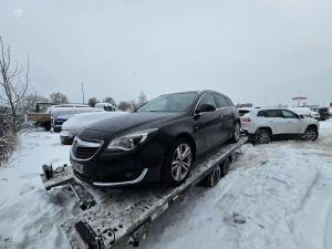 Black Opel Insignia 2015 in Kaunas, with an engine capacity of 1.96 L and mileage of 246 thousand km for 4150 €, photo  on AUTOMOTO.COM.LV