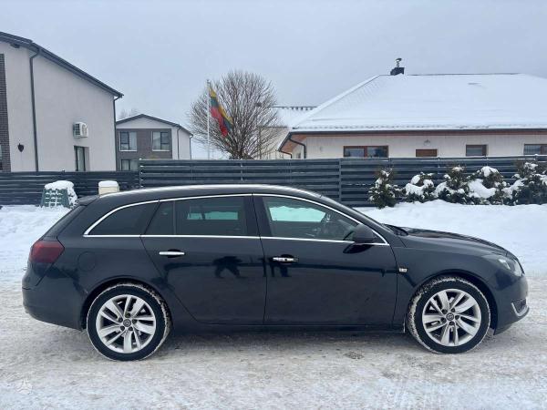 Melns Opel Insignia 2015 Viļņa, ar dzinēja tilpumu 2.00 L un nobraukumu 415 tūkst. km par 5500 €, foto 2 vietnē AUTOMOTO.COM.LV