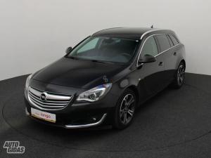 Black Opel Insignia 2015 in Vilnius, with an engine capacity of 2.00 L and mileage of 238 thousand km for 6399 €, photo  on AUTOMOTO.COM.LV