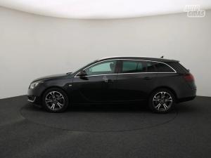 Black Opel Insignia 2015 in Vilnius, with an engine capacity of 2.00 L and mileage of 238 thousand km for 6399 €, photo 6 on AUTOMOTO.COM.LV