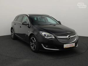 Black Opel Insignia 2015 in Vilnius, with an engine capacity of 2.00 L and mileage of 238 thousand km for 6399 €, photo 10 on AUTOMOTO.COM.LV