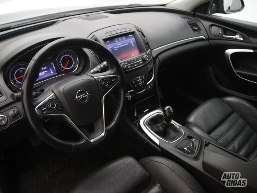 Black Opel Insignia 2015 in Vilnius, with an engine capacity of 2.00 L and mileage of 238 thousand km for 6399 €, photo 16 on AUTOMOTO.COM.LV