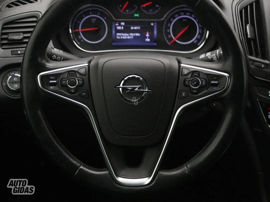 Black Opel Insignia 2015 in Vilnius, with an engine capacity of 2.00 L and mileage of 238 thousand km for 6399 €, photo 18 on AUTOMOTO.COM.LV