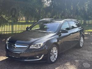 Black Opel Insignia 2015 in Utena, with an engine capacity of 2.00 L and mileage of 243 thousand km for 5750 €, photo  on AUTOMOTO.COM.LV