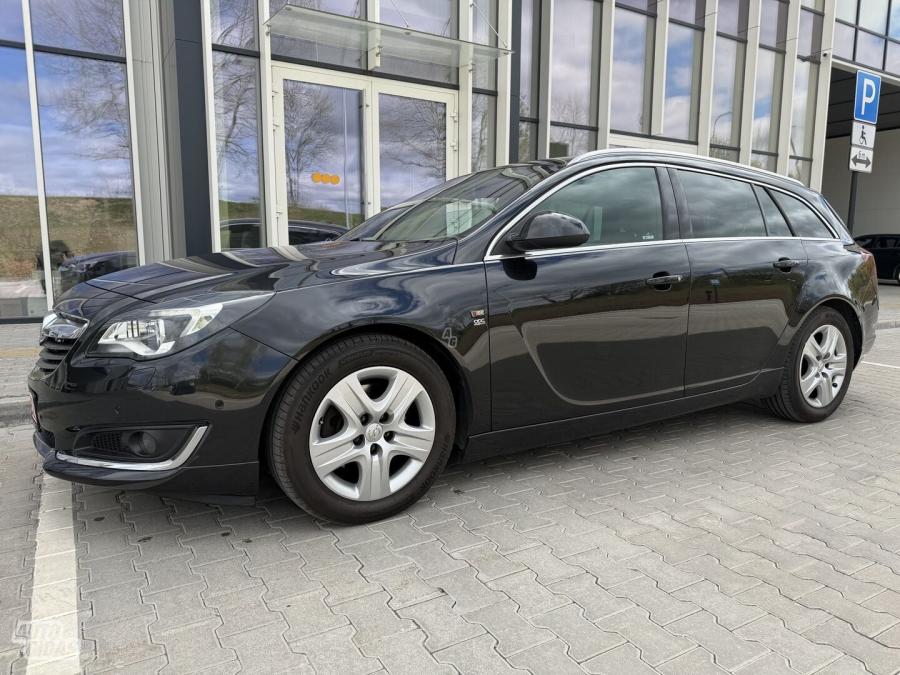 Black Opel Insignia 2015 in Vilnius, with an engine capacity of 2.00 L and mileage of 160 thousand km for 6900 €, photo 3 on AUTOMOTO.COM.LV