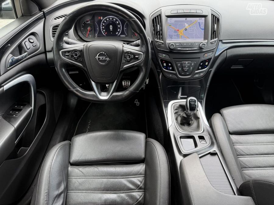 Black Opel Insignia 2015 in Vilnius, with an engine capacity of 2.00 L and mileage of 160 thousand km for 6900 €, photo 13 on AUTOMOTO.COM.LV