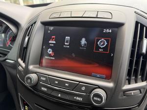 Black Opel Insignia 2015 in Vilnius, with an engine capacity of 2.00 L and mileage of 160 thousand km for 6800 €, photo 14 on AUTOMOTO.COM.LV