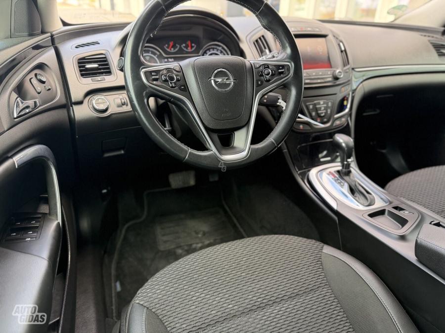 Black Opel Insignia 2015 in Vilnius, with an engine capacity of 2.00 L and mileage of 160 thousand km for 6800 €, photo 18 on AUTOMOTO.COM.LV