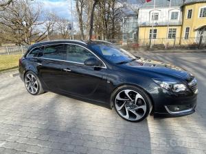 Black Opel Insignia 2015 in Ogre, with an engine capacity of 2.00 L and mileage of 262 thousand km for 7595 €, photo 8 on AUTOMOTO.COM.LV