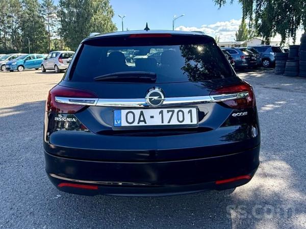 Black Opel Insignia 2015 in Riga, with an engine capacity of 2.00 L and mileage of 0 thousand km for 6750 €, photo 5 on AUTOMOTO.COM.LV