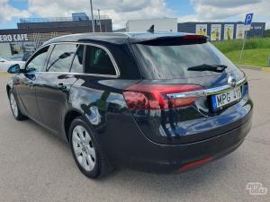Black Opel Insignia 2015 in Kaunas, with an engine capacity of 2.00 L and mileage of 315 thousand km for 4750 €, photo 7 on AUTOMOTO.COM.LV