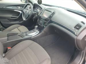 Black Opel Insignia 2015 in Kaunas, with an engine capacity of 2.00 L and mileage of 315 thousand km for 4750 €, photo 9 on AUTOMOTO.COM.LV