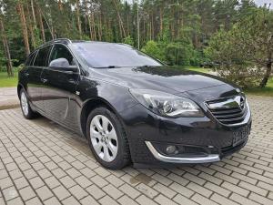 Black Opel Insignia 2015 in Ukmerge, with an engine capacity of 1.96 L and mileage of 234 thousand km for 4900 €, photo  on AUTOMOTO.COM.LV