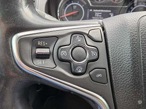 Black Opel Insignia 2015 in Ukmerge, with an engine capacity of 1.96 L and mileage of 234 thousand km for 4900 €, photo 22 on AUTOMOTO.COM.LV