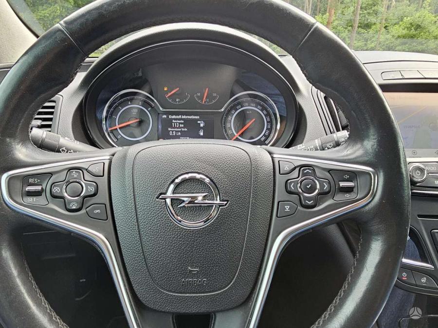 Black Opel Insignia 2015 in Ukmerge, with an engine capacity of 1.96 L and mileage of 234 thousand km for 4900 €, photo 26 on AUTOMOTO.COM.LV