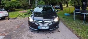 Black Opel Insignia 2015 in Prienai, with an engine capacity of 1.96 L and mileage of 320 thousand km for 5700 €, photo  on AUTOMOTO.COM.LV