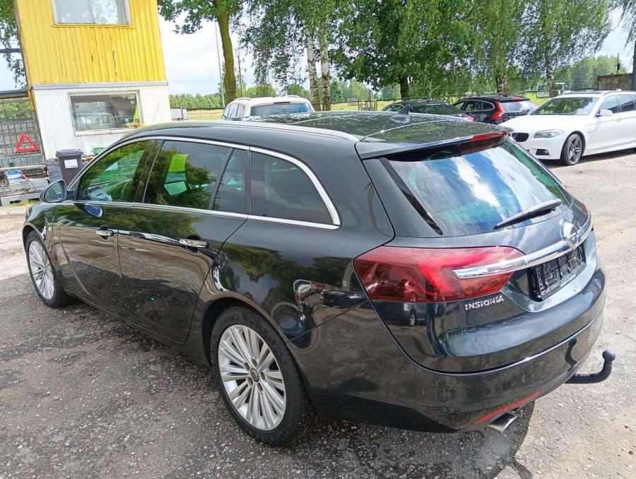 Melns Opel Insignia 2015 Marijampole, ar dzinēja tilpumu 1.96 L un nobraukumu 236 tūkst. km par 4800 €, foto 12 vietnē AUTOMOTO.COM.LV