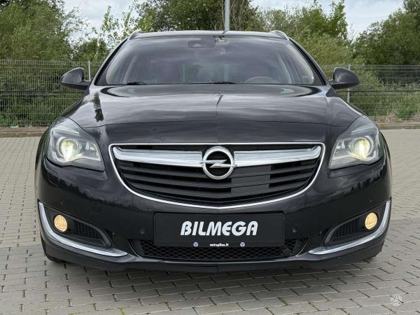Black Opel Insignia 2015 in Marijampole, with an engine capacity of 1.96 L and mileage of 196 thousand km for 5400 €, photo 3 on AUTOMOTO.COM.LV