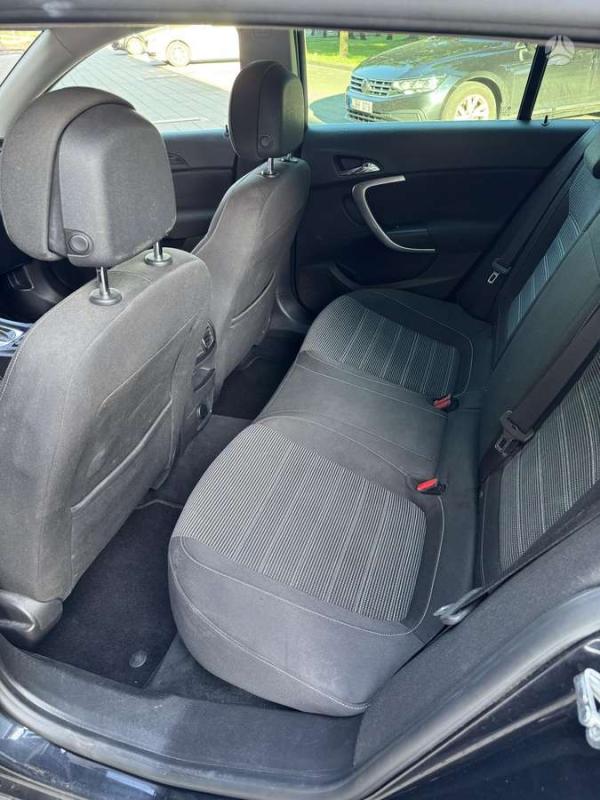 Melns Opel Insignia 2015 Kauņa, ar dzinēja tilpumu 1.96 L un nobraukumu 253 tūkst. km par 6150 €, foto 8 vietnē AUTOMOTO.COM.LV