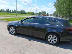 Melns Opel Insignia 2015 Marijampole, ar dzinēja tilpumu 1.96 L un nobraukumu 266 tūkst. km par 4900 €, foto 12 vietnē AUTOMOTO.COM.LV