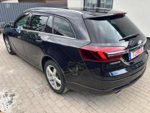 Black Opel Insignia 2015 in Vilnius, with an engine capacity of 1.96 L and mileage of 303 thousand km for 5200 €, photo 4 on AUTOMOTO.COM.LV