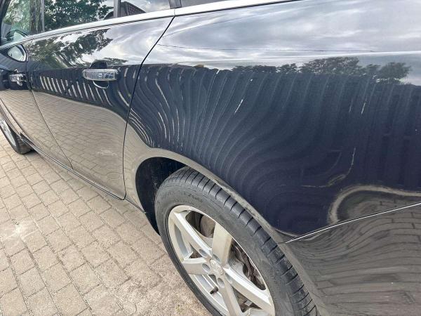 Melns Opel Insignia 2015 Viļņa, ar dzinēja tilpumu 1.96 L un nobraukumu 303 tūkst. km par 5200 €, foto 5 vietnē AUTOMOTO.COM.LV