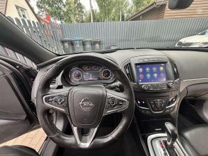 Black Opel Insignia 2015 in Vilnius, with an engine capacity of 1.96 L and mileage of 303 thousand km for 5200 €, photo 21 on AUTOMOTO.COM.LV