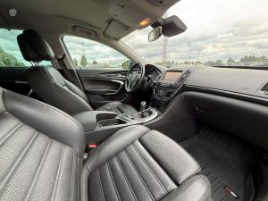 Black Opel Insignia 2015 in Marijampole, with an engine capacity of 1.96 L and mileage of 196 thousand km for 4600 €, photo 11 on AUTOMOTO.COM.LV